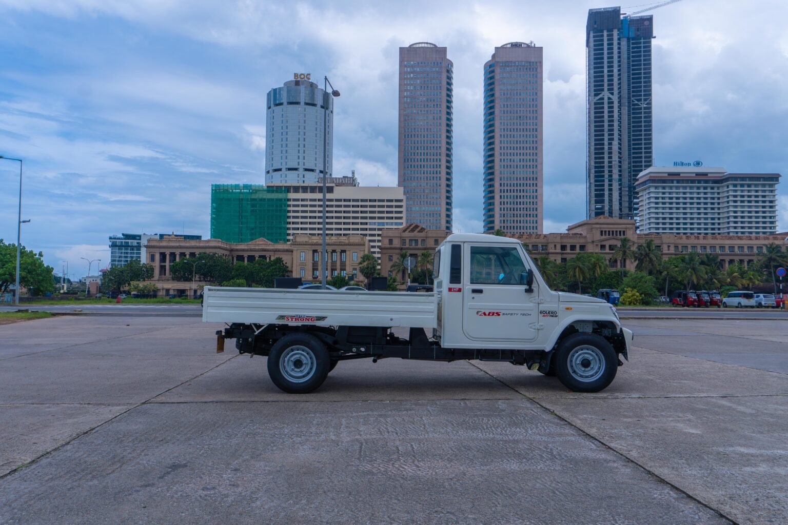 Mahindra Pick-Up Light Truck | No.1 Light Truck in Sri Lanka